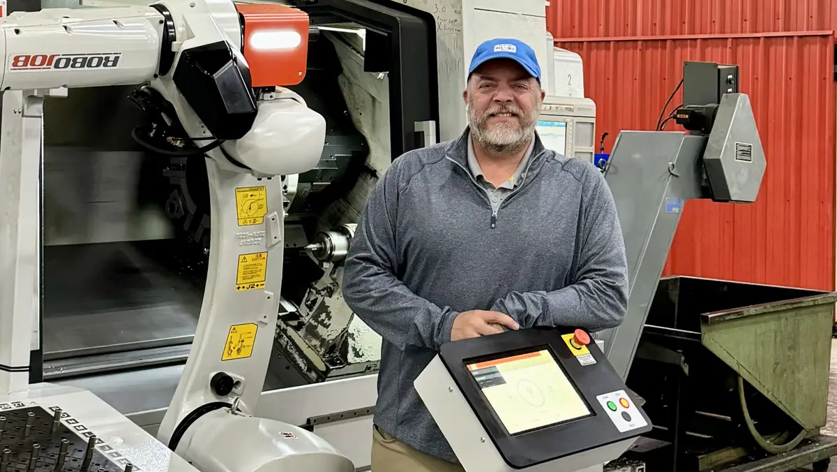 From Skepticism to Comfort at Hill Manufacturing and Fabrication - Robojob