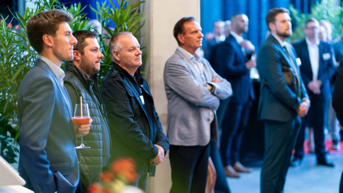 Who We Help and How We Do It - Robojob